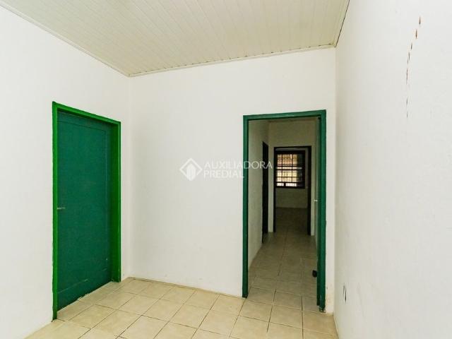 Casa com 2 quartos e 65m² para alugar em Partenon, Porto Alegre