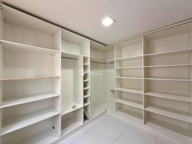 Casa com 2 quartos e 66m² para alugar em Nova Palhoça, Palhoça