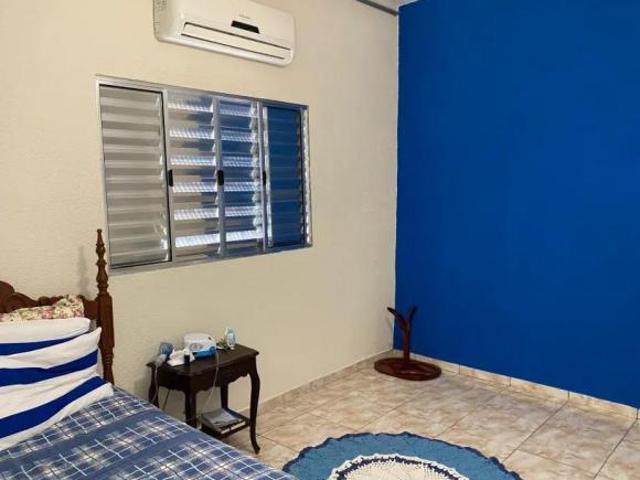 Casa com 2 quartos e 73 m² à venda em Jardim das Flores