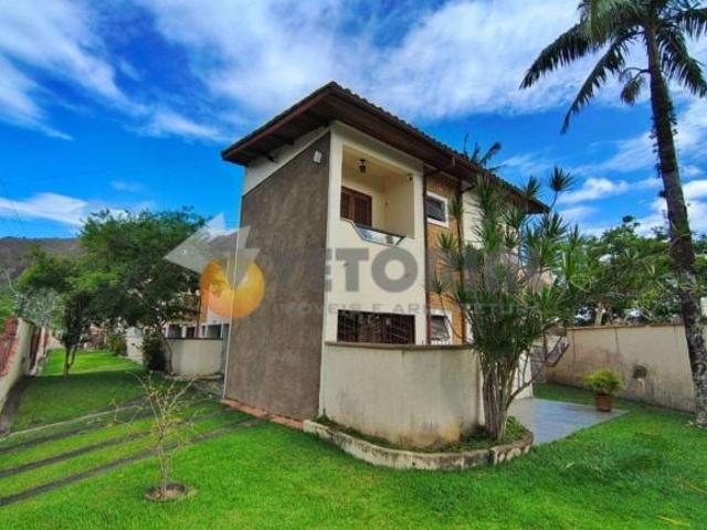 Casa com 2 quartos e 800 m² à venda em Martim de Sá