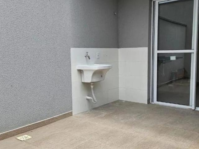 Casa com 2 quartos e 90 m² à venda em Jardim Ester