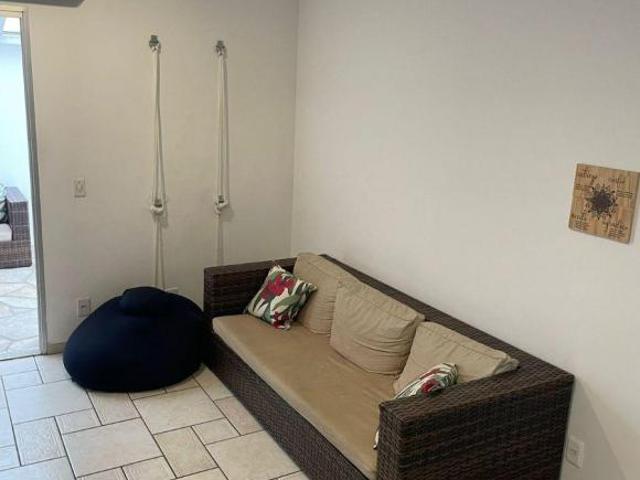 Casa com 2 quartos e 100 m² à venda em Vila São Francisco