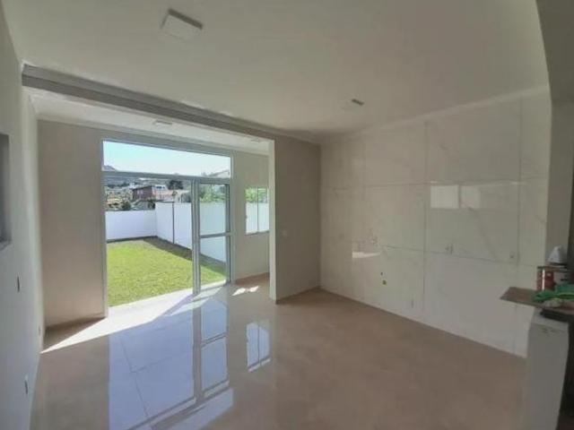 Casa com 2 quartos e 120 m² à venda em Jardim Silveira