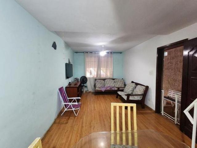 Casa com 2 quartos e 121 m² à venda em Jardim Esmeralda