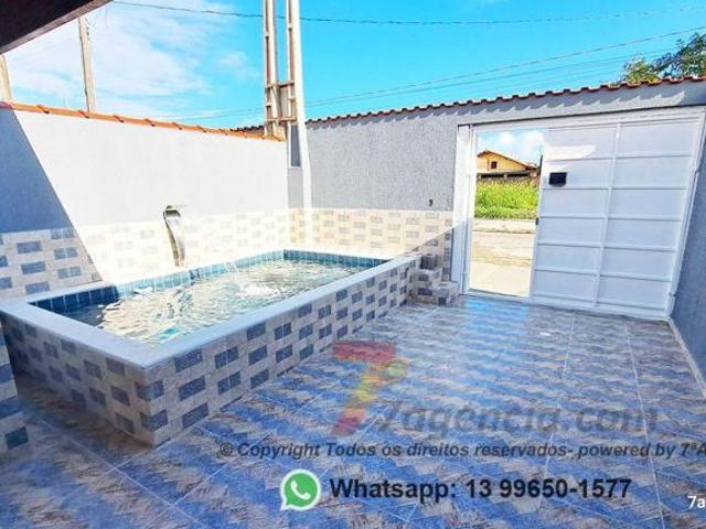 Casa com 2 quartos e 125 m² à venda em Nova Itanhaém com Piscina