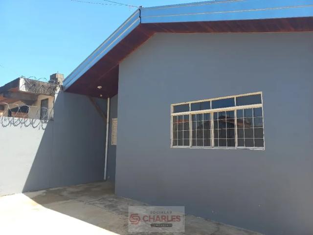 Casa com 2 Quartos e 1 banheiro à Venda, 10 m² por R$ 215.000