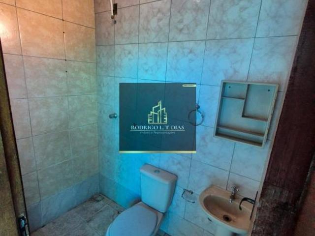 Casa com 2 Quartos e 1 banheiro à Venda, 115 m² por R$ 520.000