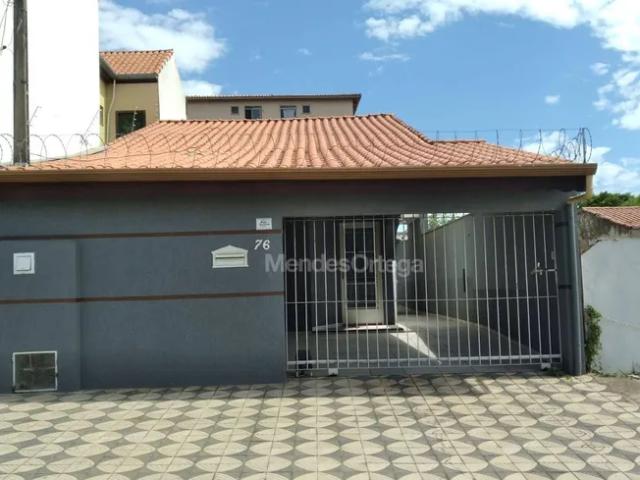 Casa com 2 Quartos e 1 banheiro à Venda, 121 m² por R$ 370.000