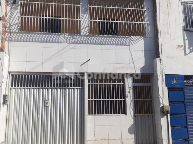 Casa com 2 Quartos e 1 banheiro à Venda, 12 m² por R$ 210.000