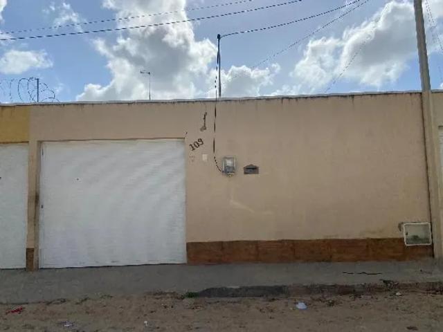 Casa com 2 Quartos e 1 banheiro à Venda, 136 m² por R$ 98.370