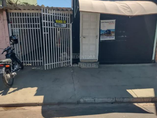 Casa com 2 Quartos e 1 banheiro à Venda, 133 m² por R$ 150.000