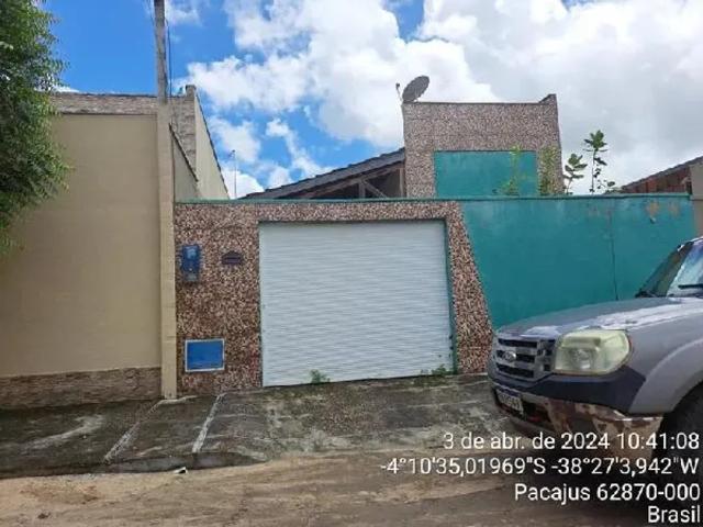 Casa com 2 Quartos e 1 banheiro à Venda, 150 m² por R$ 106.667