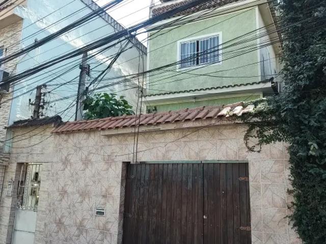 Casa com 2 Quartos e 1 banheiro à Venda, 150 m² por R$ 290.000