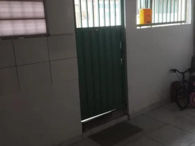 Casa com 2 Quartos e 1 banheiro à Venda, 150 m² por R$ 98.000
