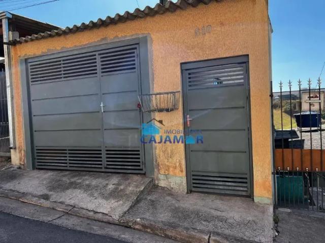 Casa com 2 Quartos e 1 banheiro à Venda, 210 m² por R$ 280.000