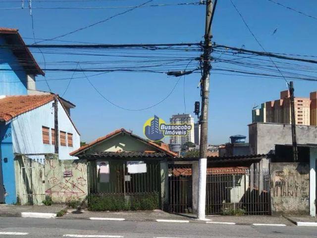 Casa com 2 Quartos e 1 banheiro à Venda, 220 m² por R$ 350.000
