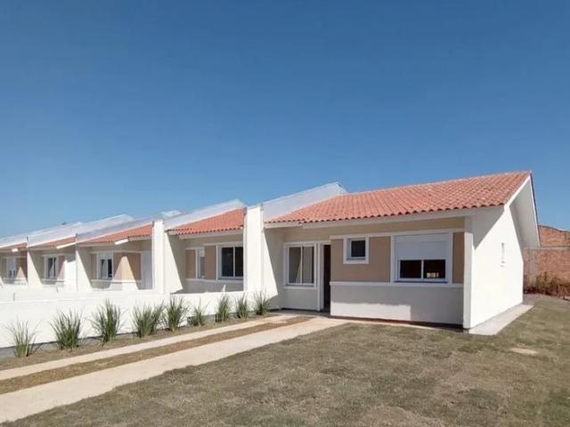Casa com 2 Quartos e 1 banheiro à Venda, 44 m² por R$ 280.000