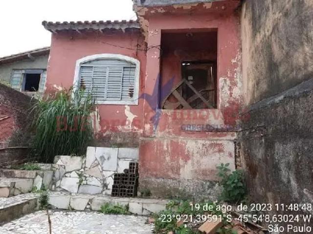 Casa com 2 Quartos e 1 banheiro à Venda, 50 m² por R$ 108.096