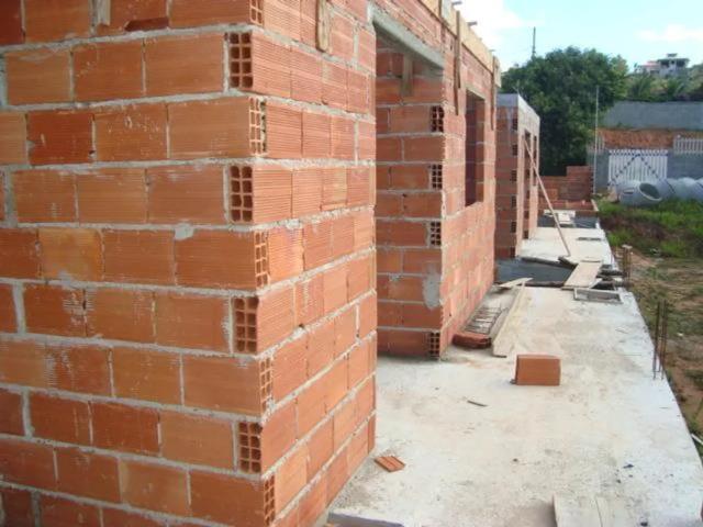 Casa com 2 Quartos e 1 banheiro à Venda, 50 m² por R$ 200.000