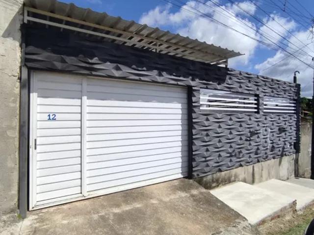 Casa com 2 Quartos e 1 banheiro à Venda, 50 m² por R$ 210.000