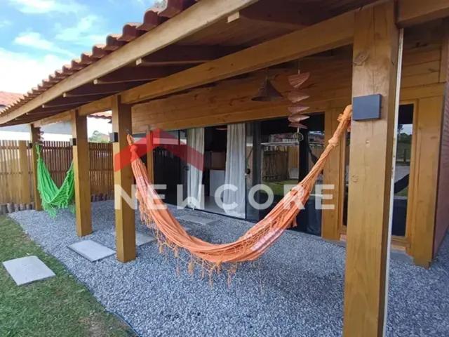 Casa com 2 Quartos e 1 banheiro à Venda, 50 m² por R$ 310.000