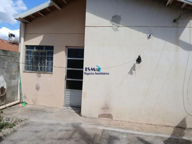 Casa com 2 Quartos e 1 banheiro à Venda, 50 m² por R$ 370.000