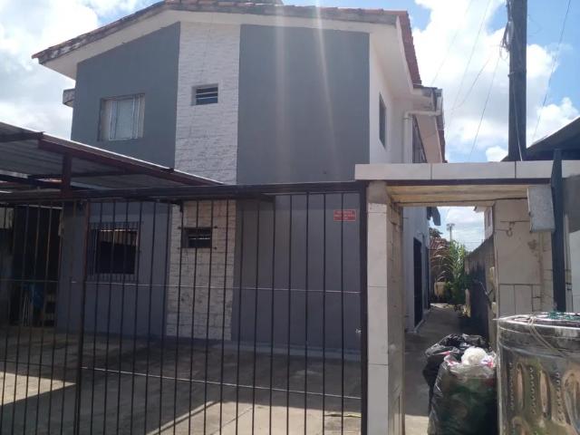 Casa com 2 Quartos e 1 banheiro à Venda, 54 m² por R$ 110.000