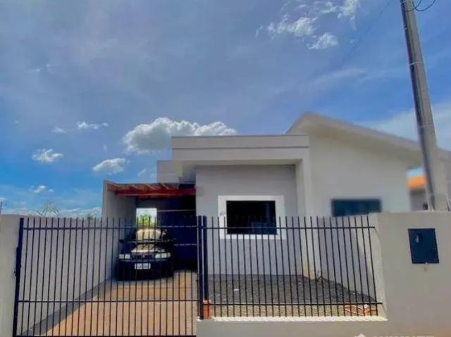 Casa com 2 Quartos e 1 banheiro à Venda, 54 m² por R$ 200.000