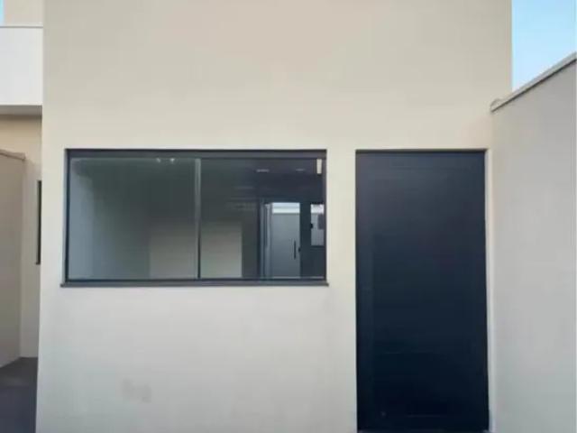 Casa com 2 Quartos e 1 banheiro à Venda, 55 m² por R$ 210.000