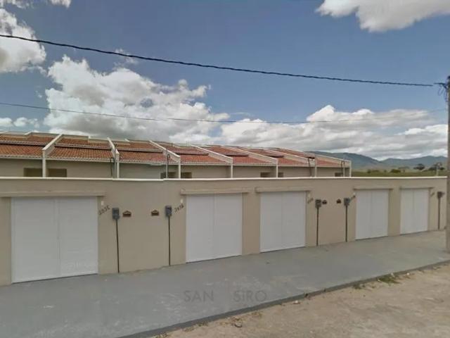 Casa com 2 Quartos e 1 banheiro à Venda, 59 m² por R$ 110.000
