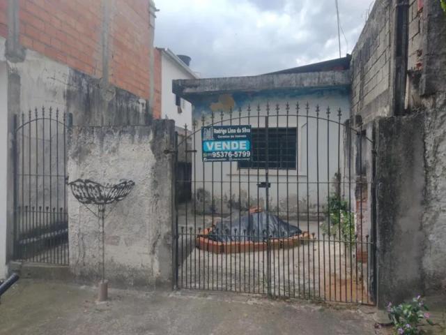 Casa com 2 Quartos e 1 banheiro à Venda, 62 m² por R$ 150.000
