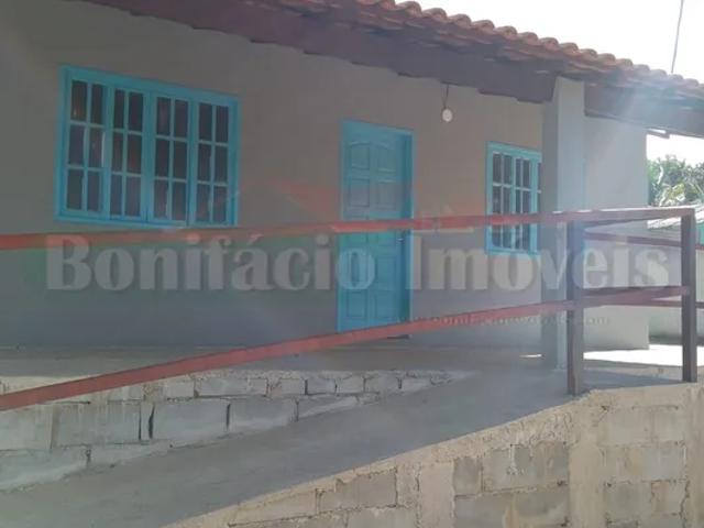 Casa com 2 Quartos e 1 banheiro à Venda, 64 m² por R$ 150.000