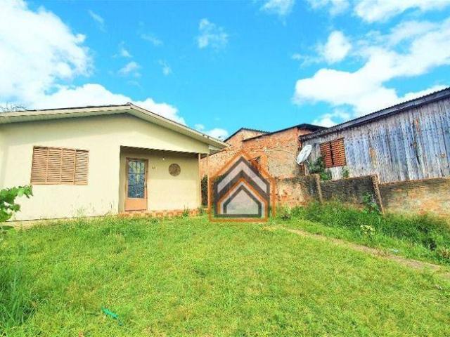 Casa com 2 Quartos e 1 banheiro à Venda, 64 m² por R$ 180.000