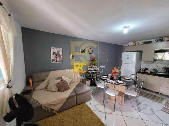 Casa com 2 Quartos e 1 banheiro à Venda, 66 m² por R$ 180.000