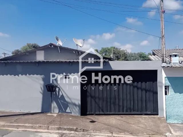 Casa com 2 Quartos e 1 banheiro à Venda, 70 m² por R$ 180.000