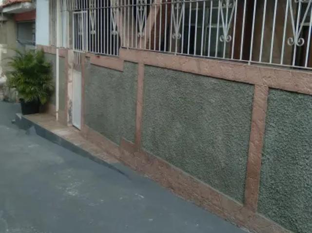 Casa com 2 Quartos e 1 banheiro à Venda, 80 m² por R$ 210.000