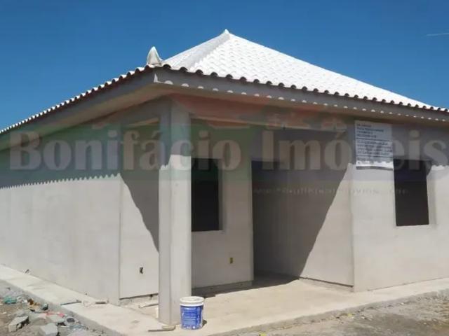 Casa com 2 Quartos e 1 banheiro à Venda, 80 m² por R$ 280.000