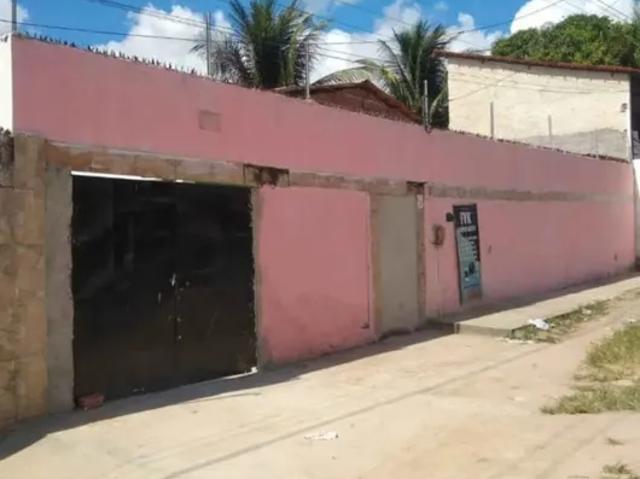 Casa com 2 Quartos e 1 banheiro à Venda, 924 m² por R$ 150.000
