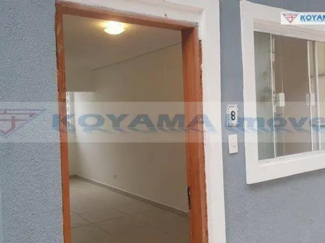 Casa com 2 Quartos e 1 banheiro para Alugar, 40 m² por R$ 1.900/Mês