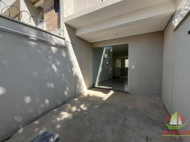 Casa com 2 quartos e 1 vaga à venda, 112 m² por R$ 449.000 Planalto Belo Horizonte/MG