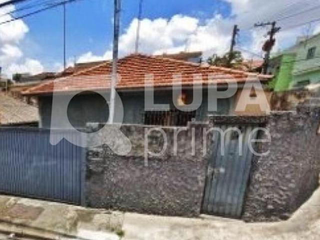 CASA COM 2 QUARTOS E 1 VAGA DE GARAGEM À VENDA NA VILA GUSTAVO