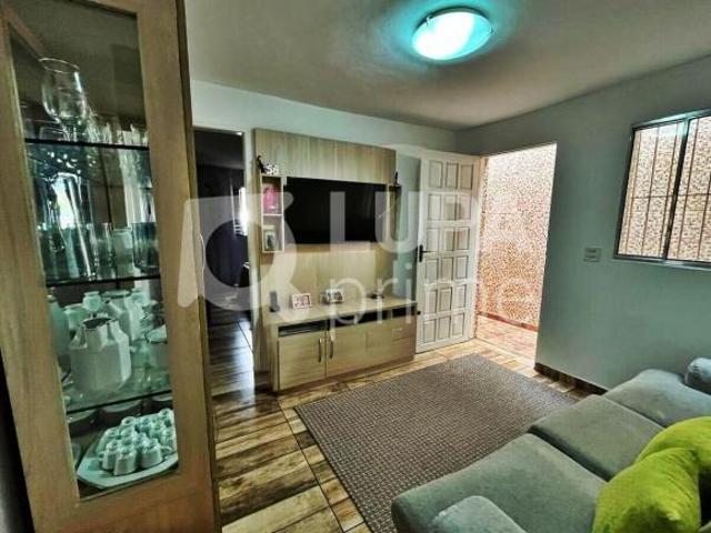 CASA COM 2 QUARTOS E 1 VAGA DE GARAGEM À VENDA NA VILA EDE