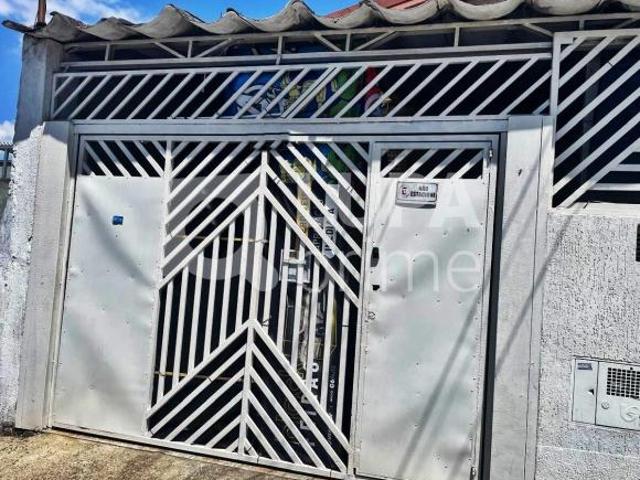 CASA COM 2 QUARTOS E 1 VAGA DE GARAGEM À VENDA NA VILA MARIA BAIXA