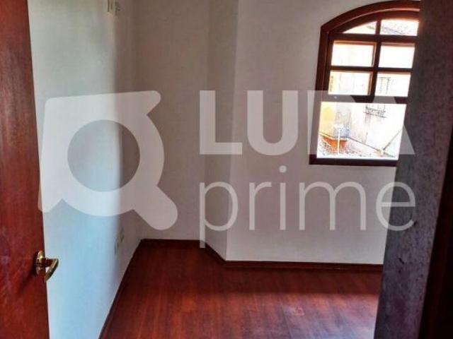 CASA COM 2 QUARTOS E 1 VAGA DE GARAGEM À VENDA NO TREMEMBÉ