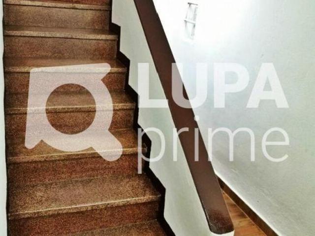 CASA COM 2 QUARTOS E 1 VAGA DE GARAGEM Á VENDA EM SANTANA