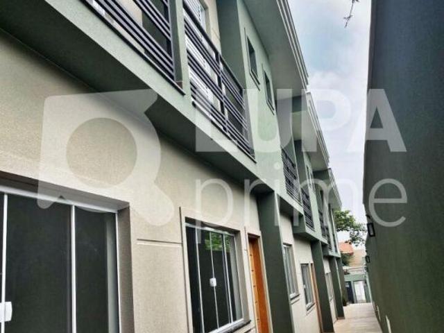 CASA COM 2 QUARTOS E 1VAGA DE GARAGEM À VENDA NO TUCURUVI