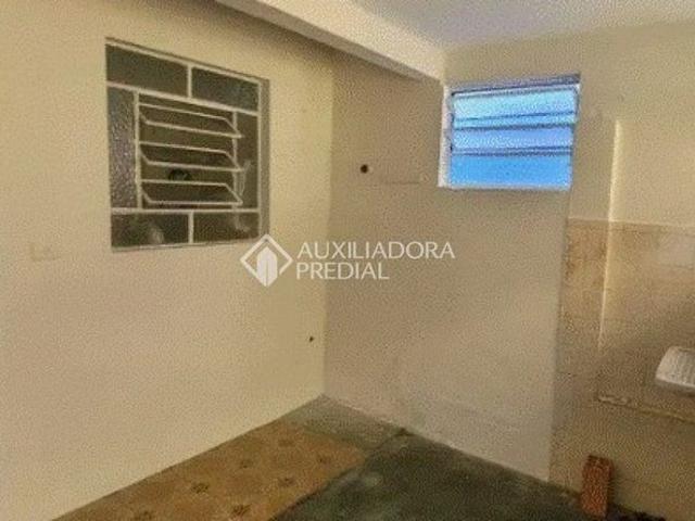 Casa com 2 quartos e 200m² para alugar em Jardim Vila Rica, Santo André