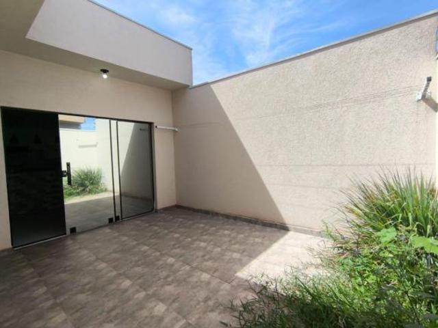 Casa com 2 quartos e 220 m² à venda no Bairro Regissol