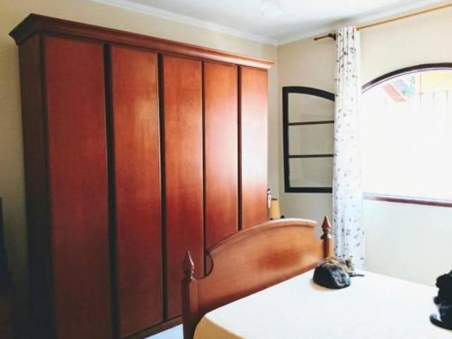 Casa com 2 Quartos e 2 banheiros à Venda Praia Grande LEIA A DESCRIÇÃO