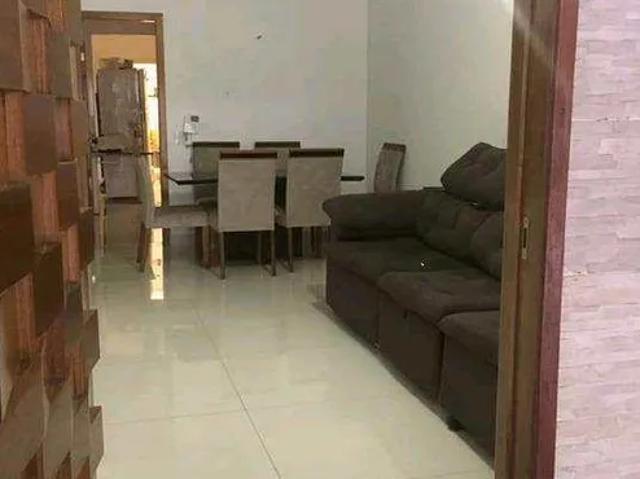 Casa com 2 Quartos e 2 banheiros à Venda, 176 m² por R$ 297.000